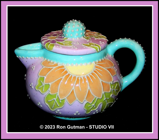 Dainty Little Tea Pot 4 Cup – Studio VII